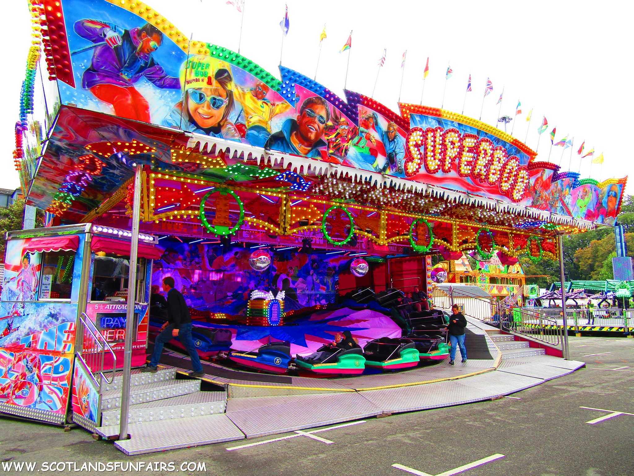 DAVID JAMES HACKETTS SUPERBOB